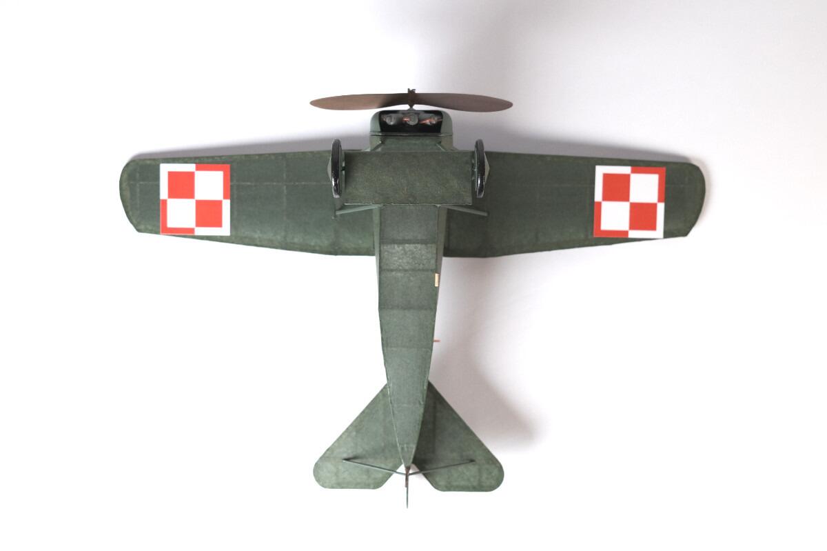 SCALE MODELS