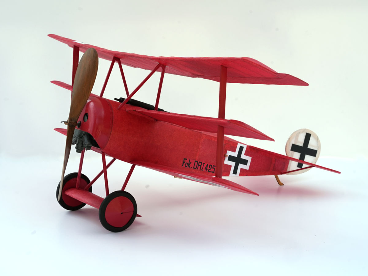 Fokker Dr.I "Red Baron" Triplane | 16" Balsa Kit