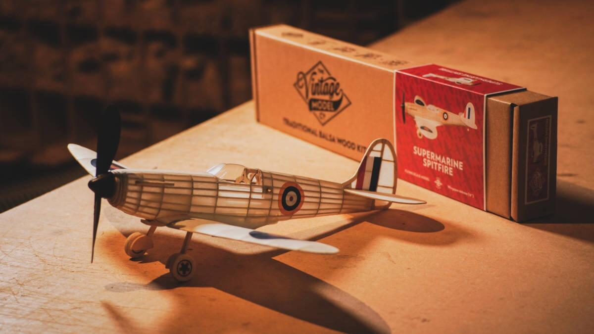 Supermarine Spitfire Mk.VB - 18" Wingspan Balsa Kit