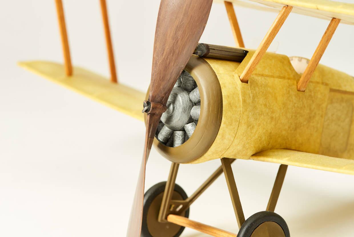 MAGNIFICENT FLYING MACHINES