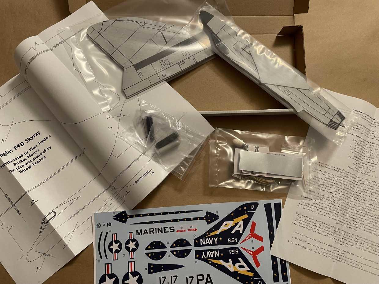 FREE FLIGHT KITS